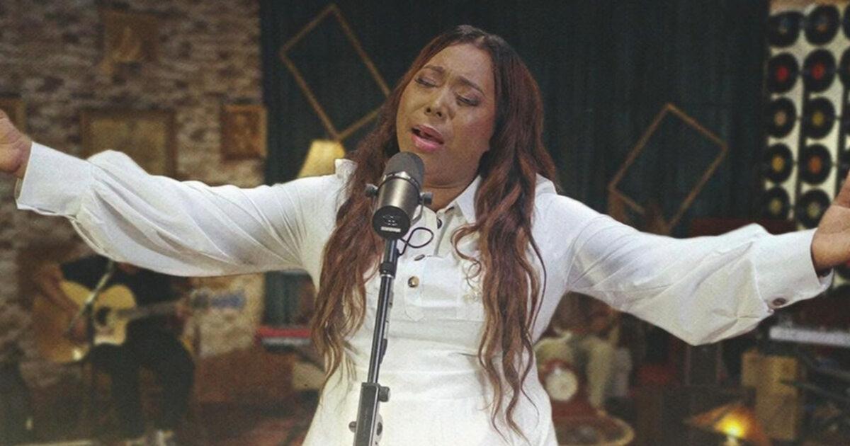 Isabelle Valdez estrena nuevo Sencillo "Tú Gloria" - BehindRD