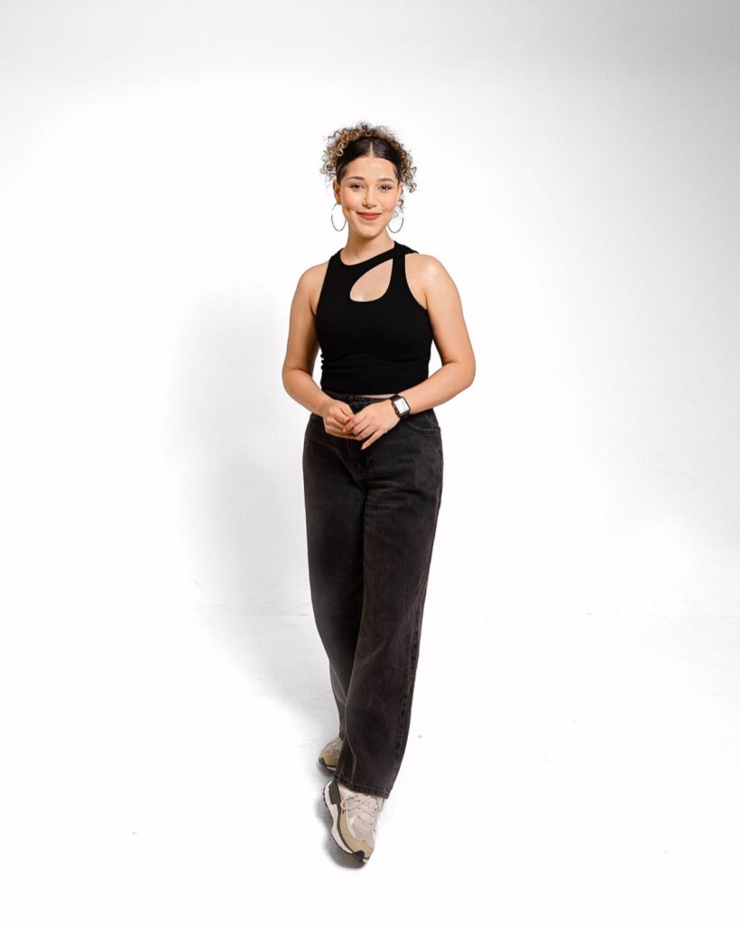 Esther Barranco lista para lanzar su primer libro "Monstruos en la Cama ...